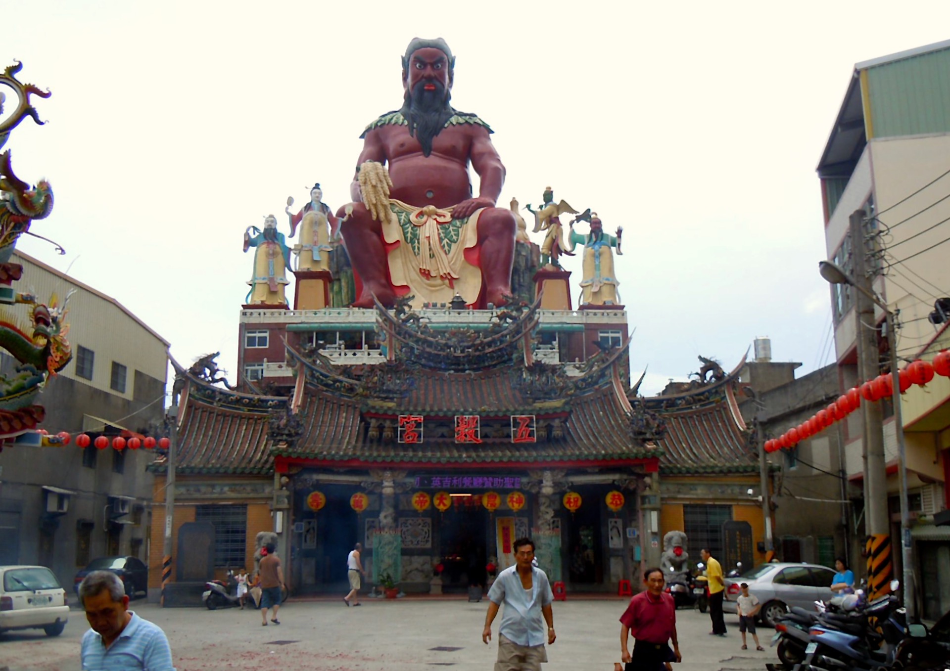 Depictions of Pangu – Yet Another Unitarian Universalist